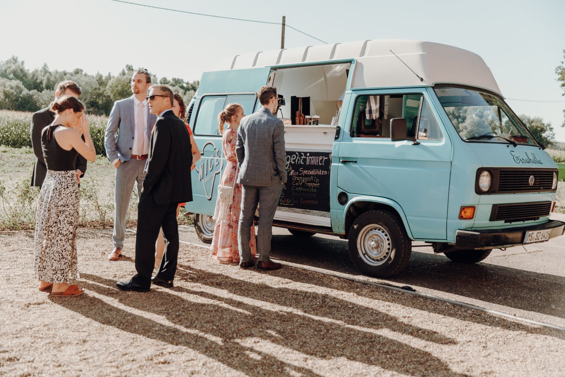 Eiswagen mieten für Events | Eis & Kaffee aus dem VW Bulli